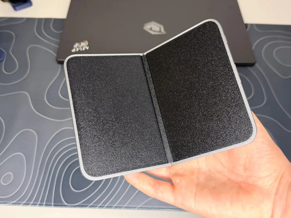 iPhone Fold/Ultra Realistic Early Design - Free 3D Print Model - MakerWorld