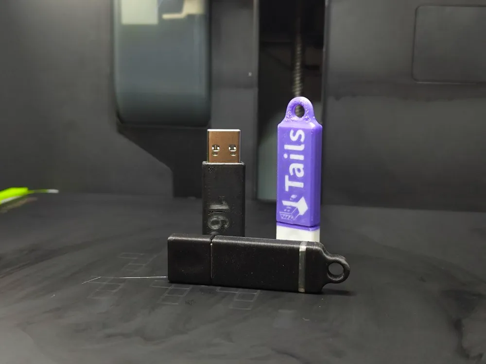 USB Sticks Printed Enclosure - Free 3D Print Model - MakerWorld