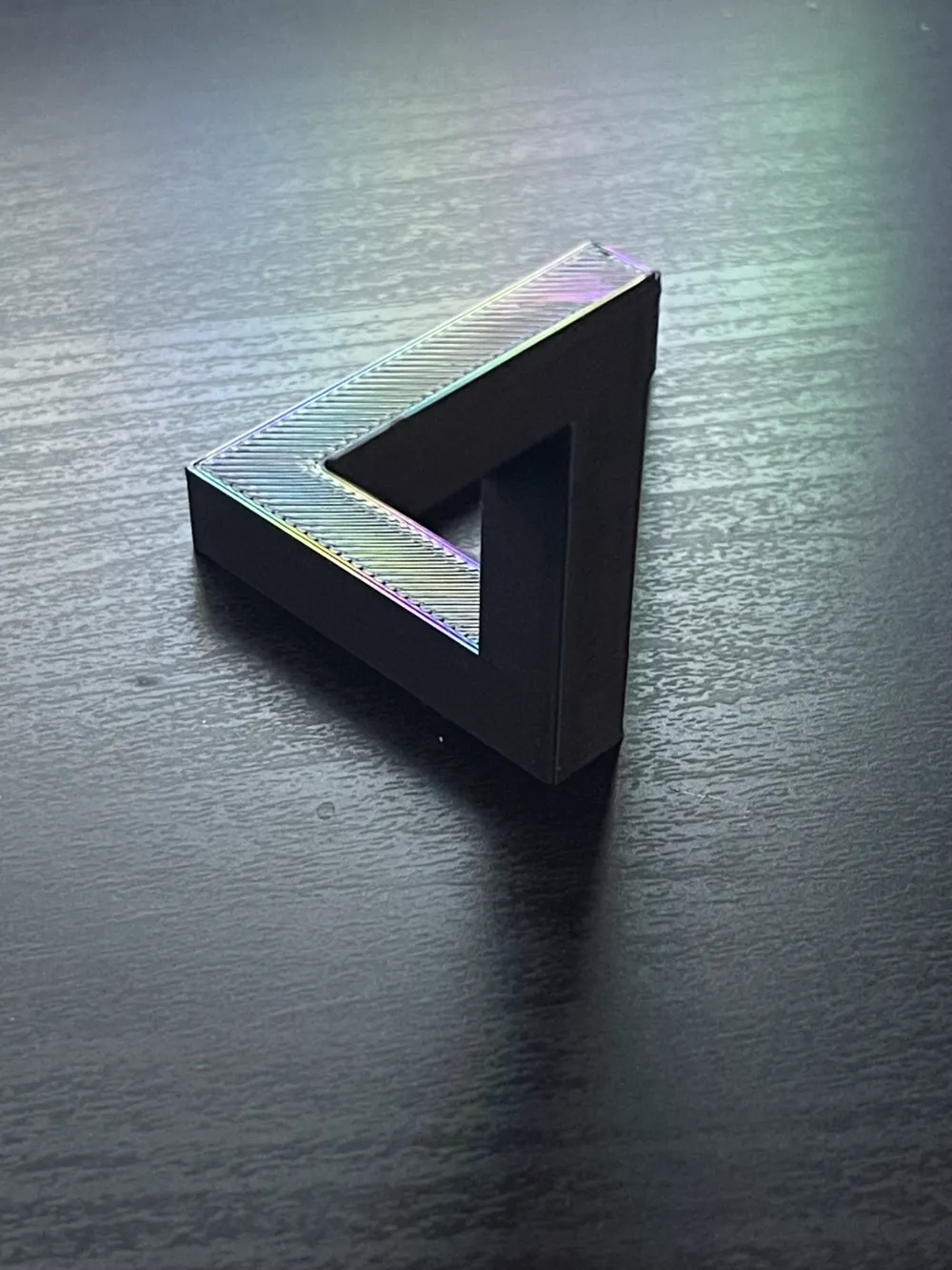 Penrose Triangle Optical Illusion Impossible triangle by BuzzEye ...