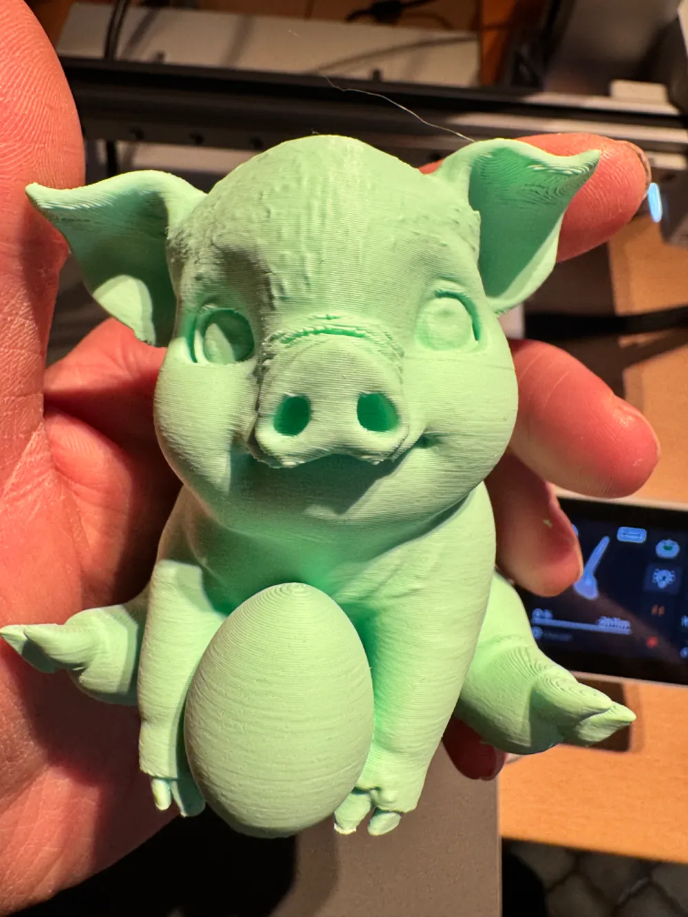 A lovely Easter piglet by VirtuverseArt - MakerWorld