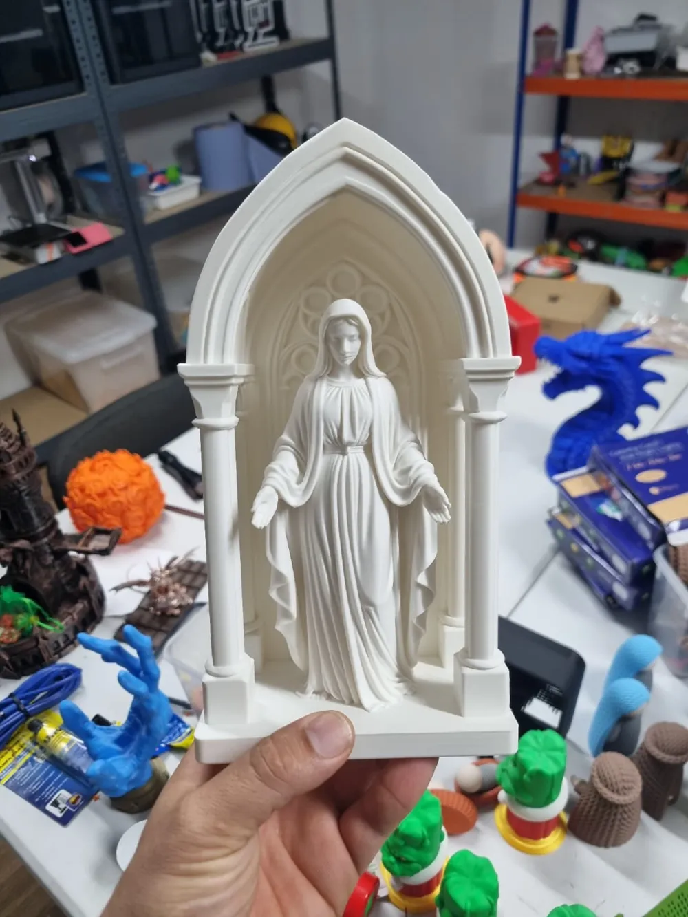 Our Lady in Gothic Niche - Free 3D Print Model - MakerWorld