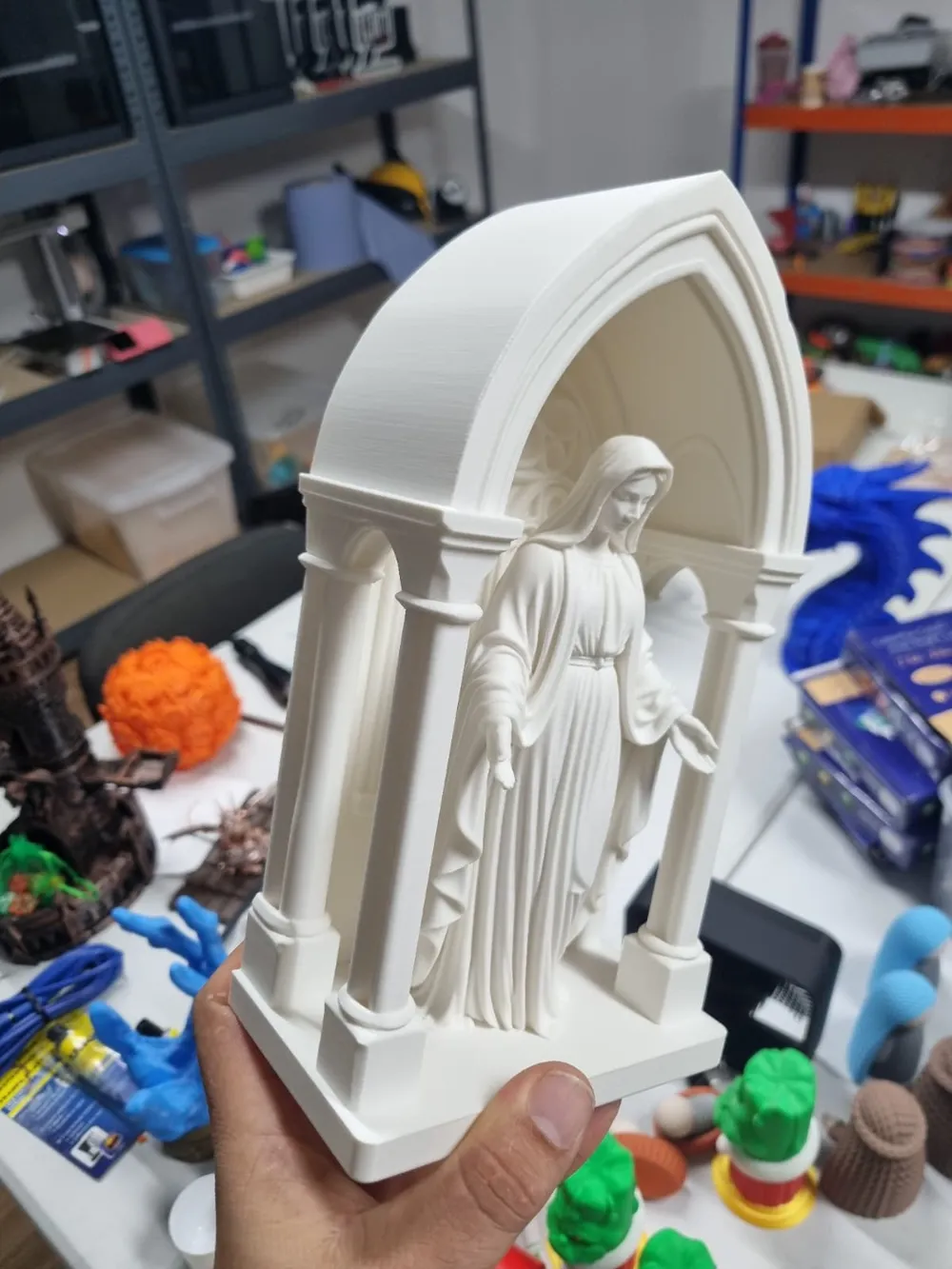 Our Lady in Gothic Niche - Free 3D Print Model - MakerWorld