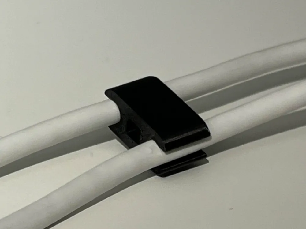 Cable Holder by Norma1 - MakerWorld