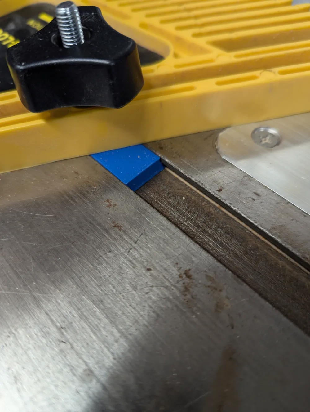 T-Track Insert For Axminster Hobby Table Saw by Ouroboros - MakerWorld