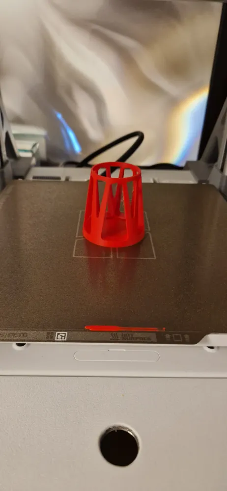 Suporte em formato de cone para borrifadores, canetas ou similares ...