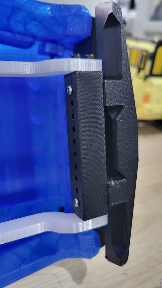 Bumpers for Toyota comp Body on SCX10 Copy Chassis - Free 3D Print ...