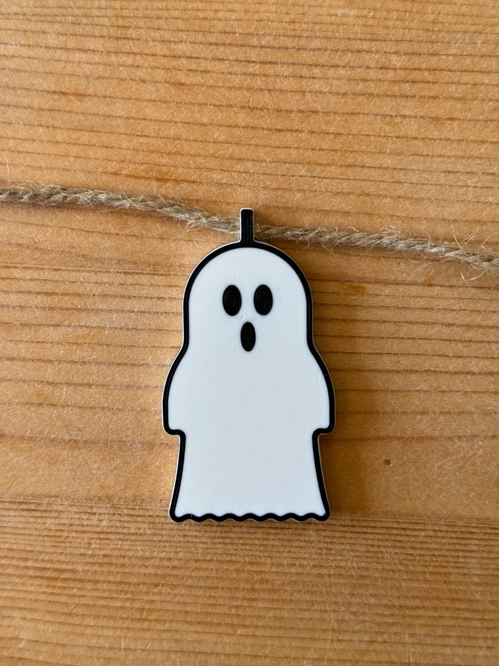 Ghost Bunting Halloween Decoration by KYBR Creations - MakerWorld