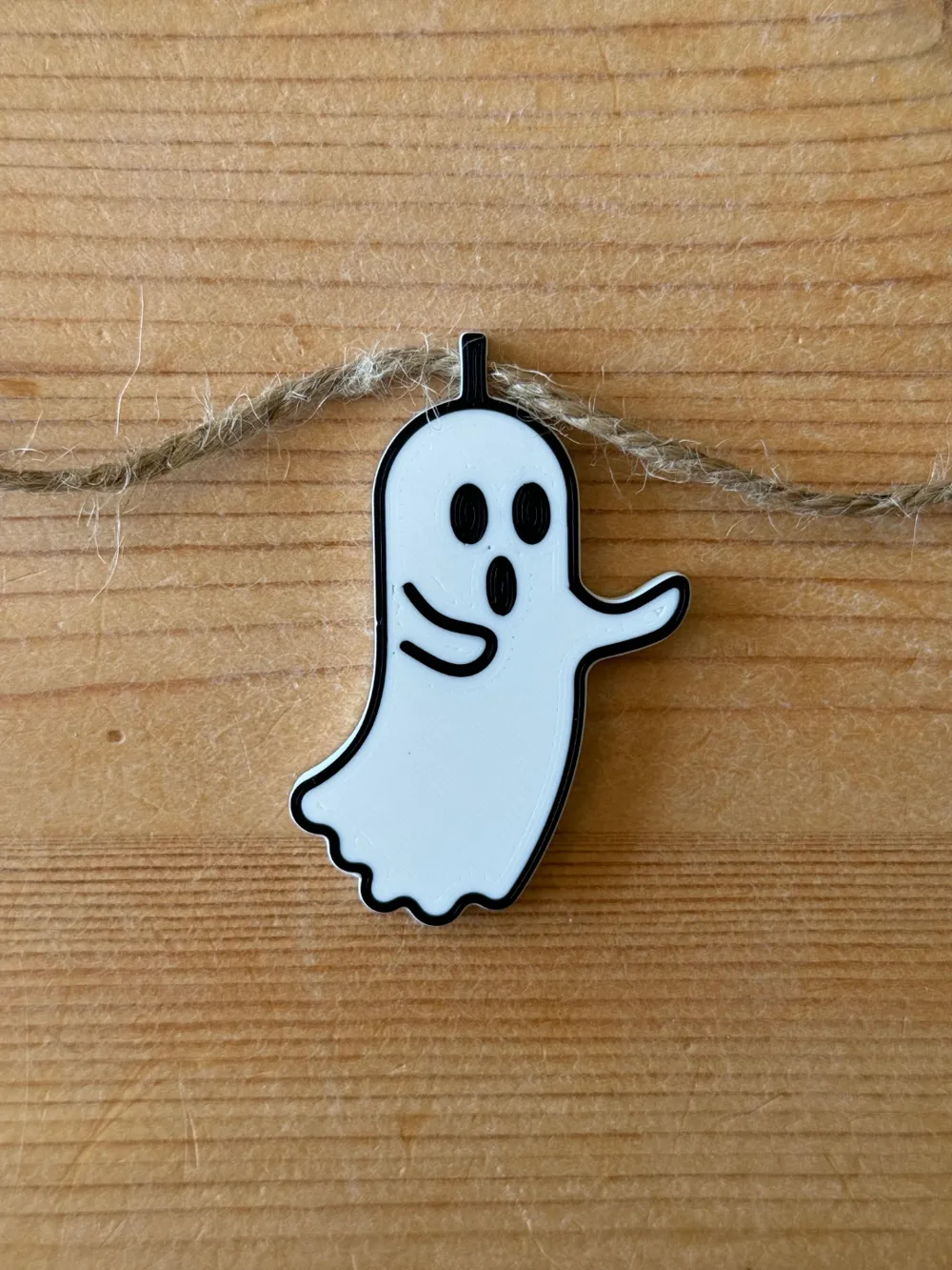 Ghost Bunting Halloween Decoration by KYBR Creations - MakerWorld