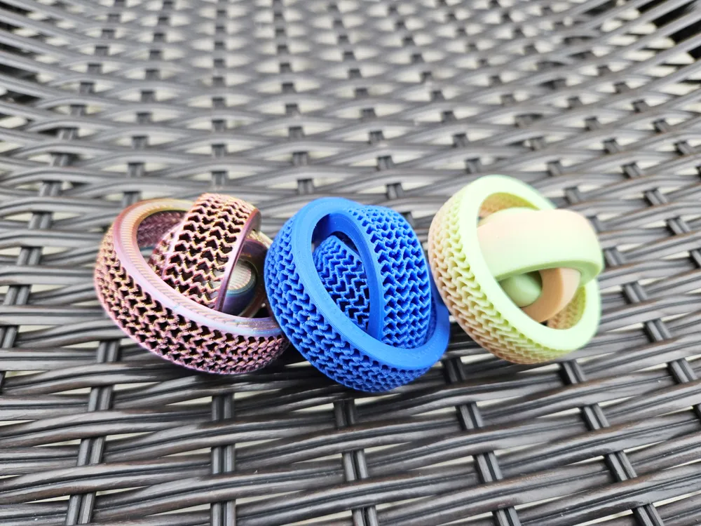 Love Heart Gyro Fidget Spinner (Print-in-Place) by New_Kids_Turbo ...