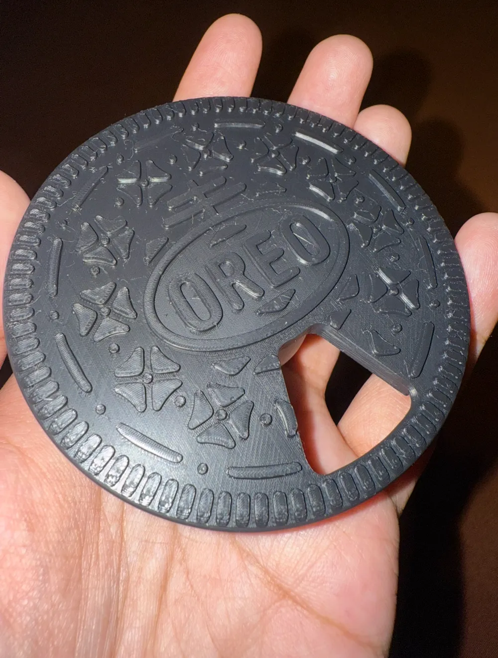 Oreo Pill Box Fidget - with smoother finish Remixed by LayerLab3D ...
