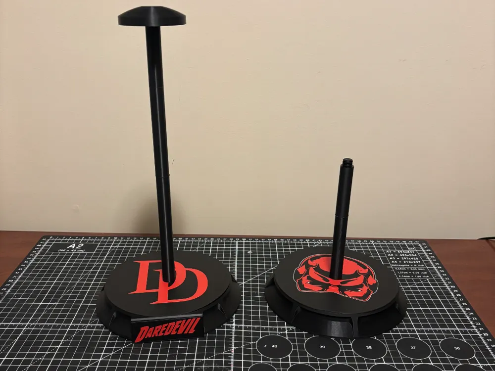 Daredevil Helmet Stand - Free 3D Print Model - MakerWorld
