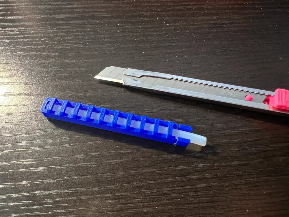 AMS Filament Guide by zysparta - MakerWorld