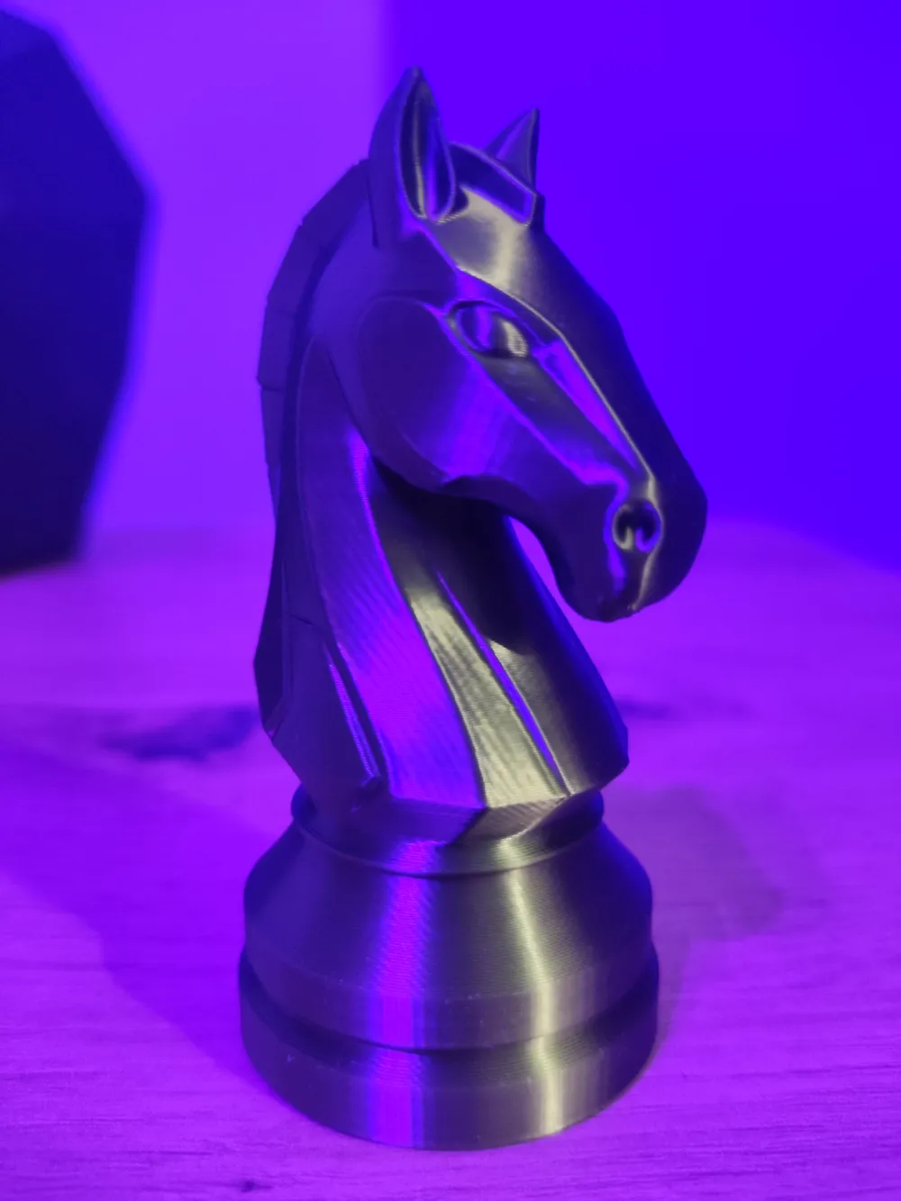 Cyberpunk chess knight by KzqDesign MakerWorld: Download Free 3D Models