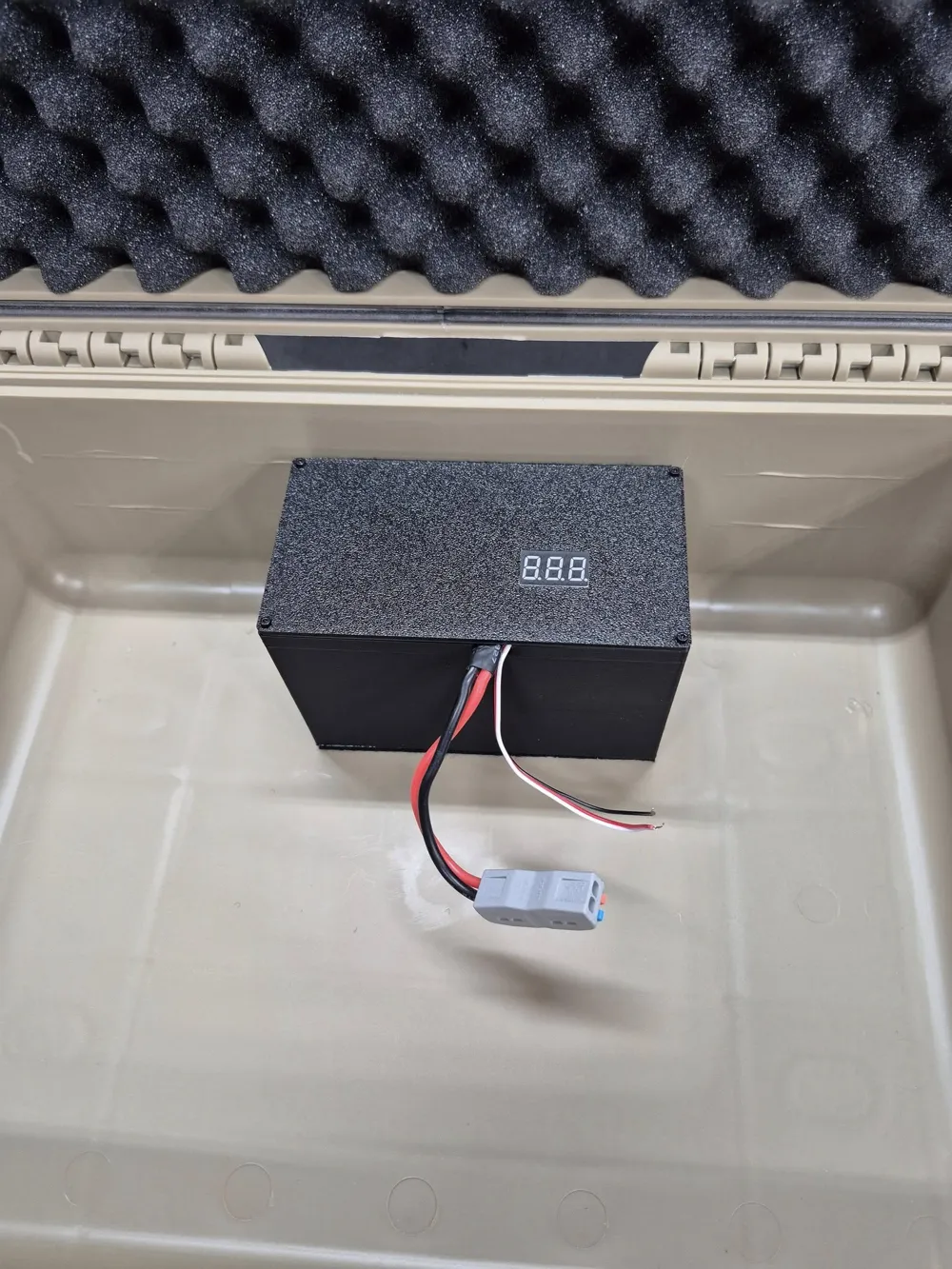 Battery case base for 24v Battery hook up by RaD JaMz MakerWorld ...