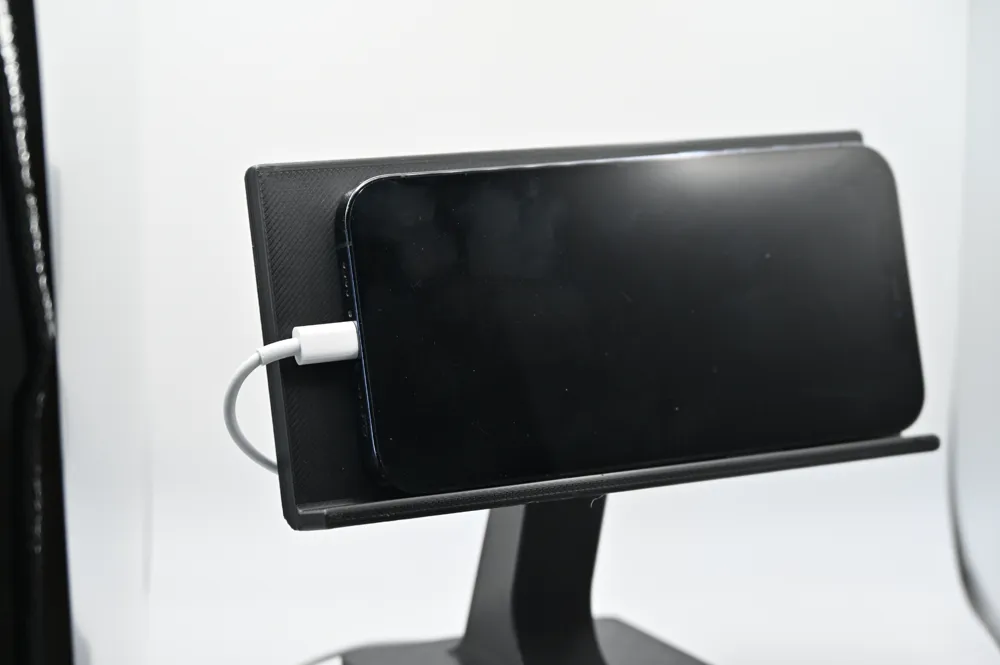 iPhone Stand for Standby Mode by CASEYBRONSON - MakerWorld