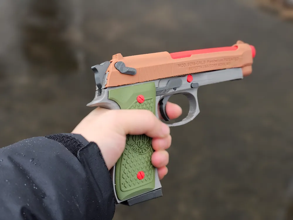 Beretta 92 fs（m9）Toy pistol (No move or launch) - Free 3D Print Model ...