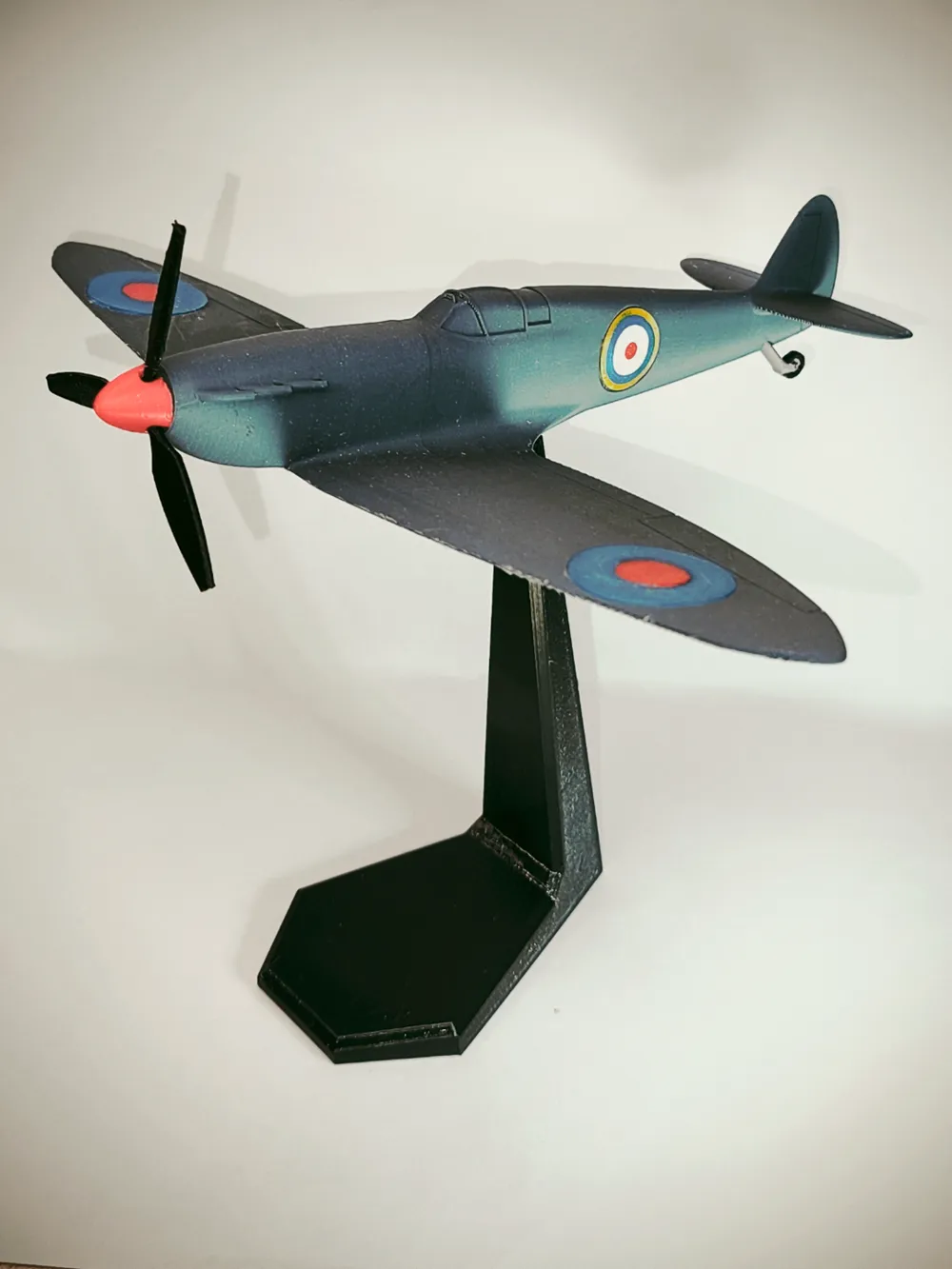 Spitfire Aircraft Model - 1:48 by Sharko king MakerWorld: Download Free ...