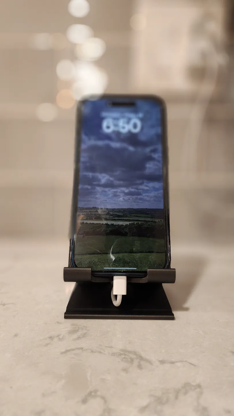 Phone Stand Holder by YelTrik Designs - MakerWorld
