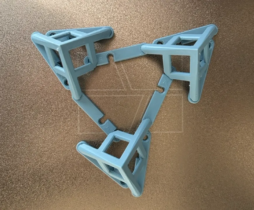 Interlocking Painting Pyramids by JMedow - MakerWorld