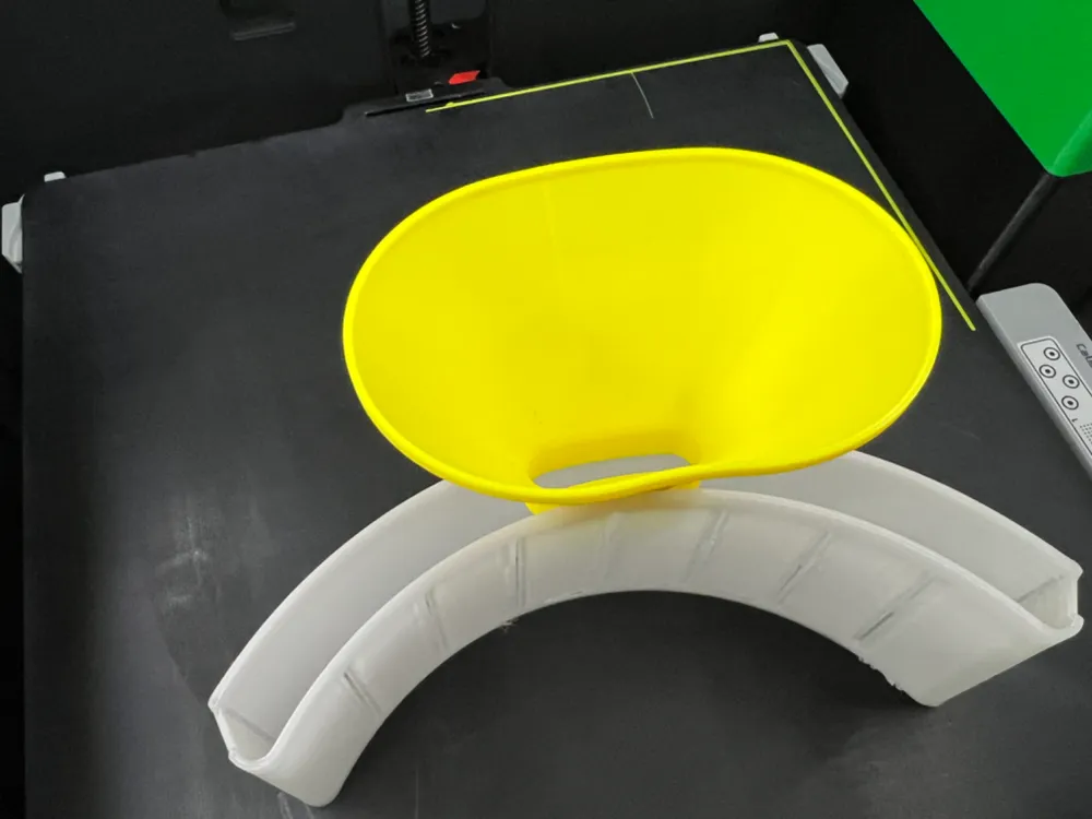 Desiccant Wedge fits Bambu Spools bonus Funnel by Generic User - MakerWorld