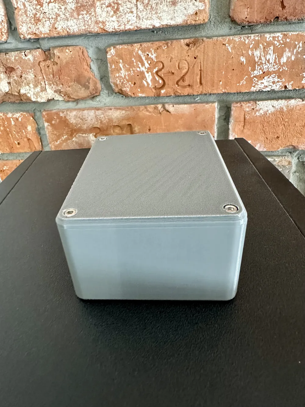 Parametric Project Box with Lid Generator by Chaq MakerWorld: Download Free 3D Models