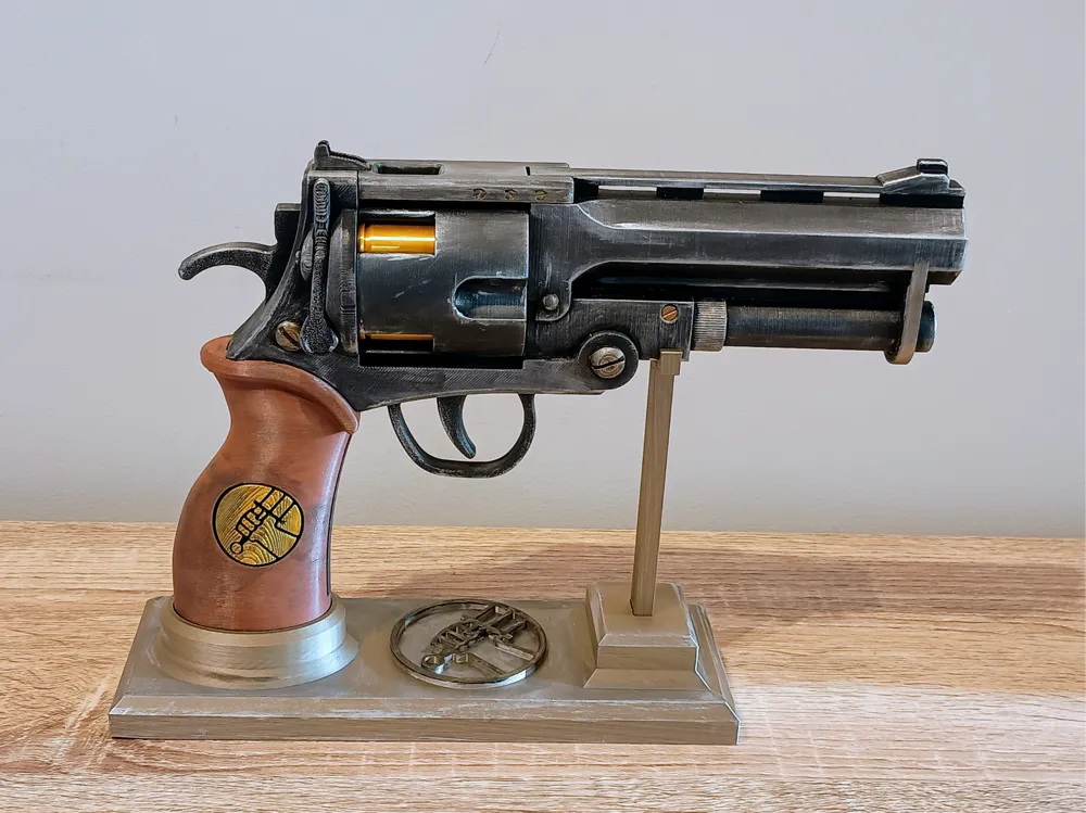 Hellboy – Good Samaritan Revolver Prop Replica by ASTDrones MakerWorld ...