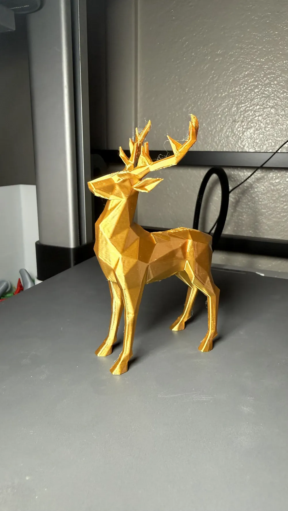 Low-Poly Christmas Reindeer Decor & Ornament Set - Free 3D Print Model ...