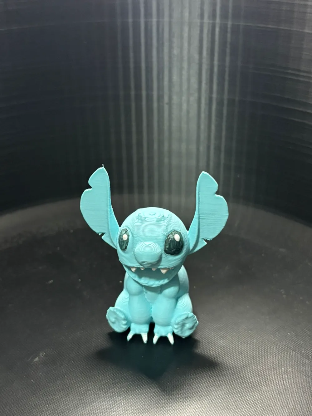 Stitch sentado por orenlibane - MakerWorld