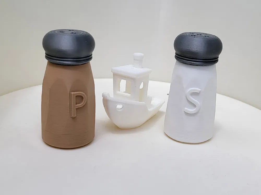 Toy Salt, Pepper, and Paprika Shakers w/real sound by ...