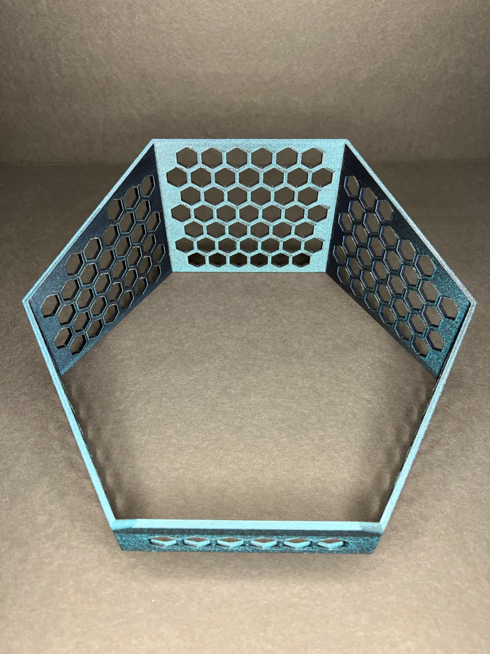 Hexagon MacBook / Laptop Stand by DesignCraft - MakerWorld