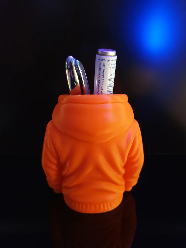 Hoodie Desk-Organizer - Free 3D Print Model - MakerWorld