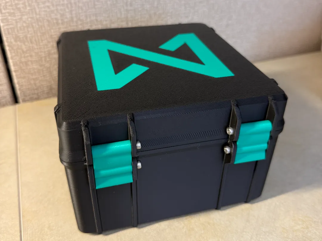Netrunner Portable Box - Free 3D Print Model - MakerWorld