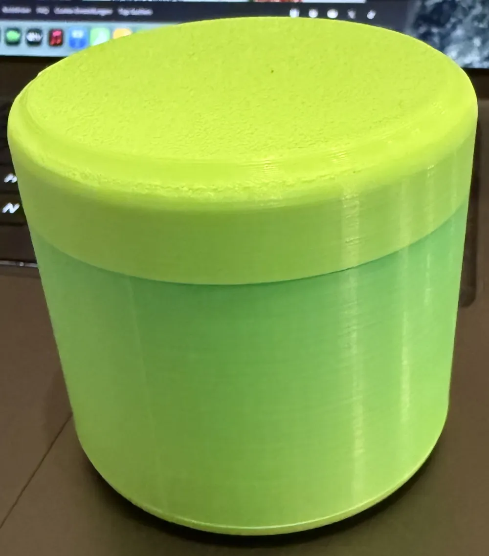 Dose mit Gewinde – Kostenloses 3D-Druckmodell – MakerWorld