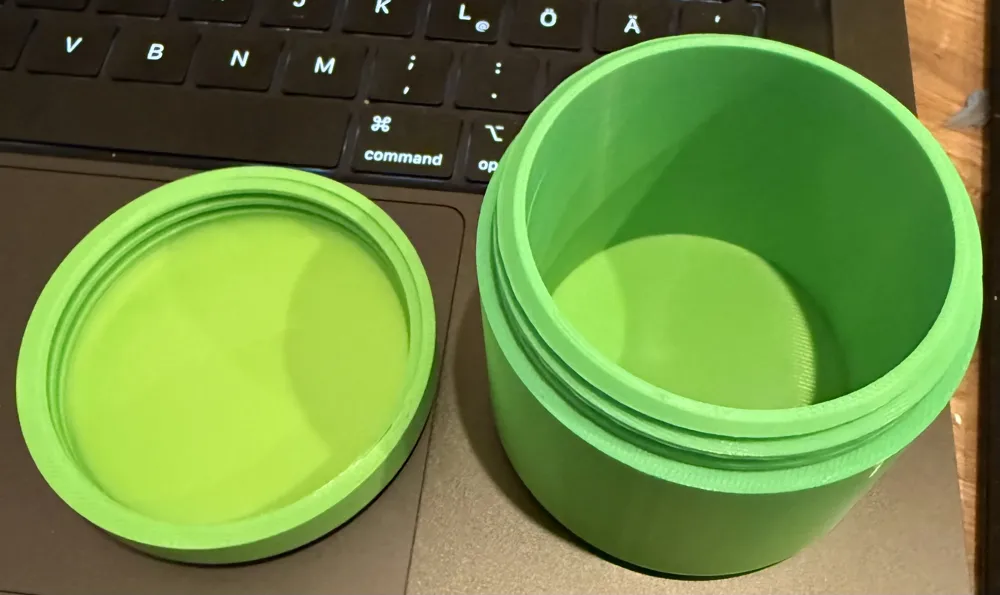 Dose mit Gewinde – Kostenloses 3D-Druckmodell – MakerWorld