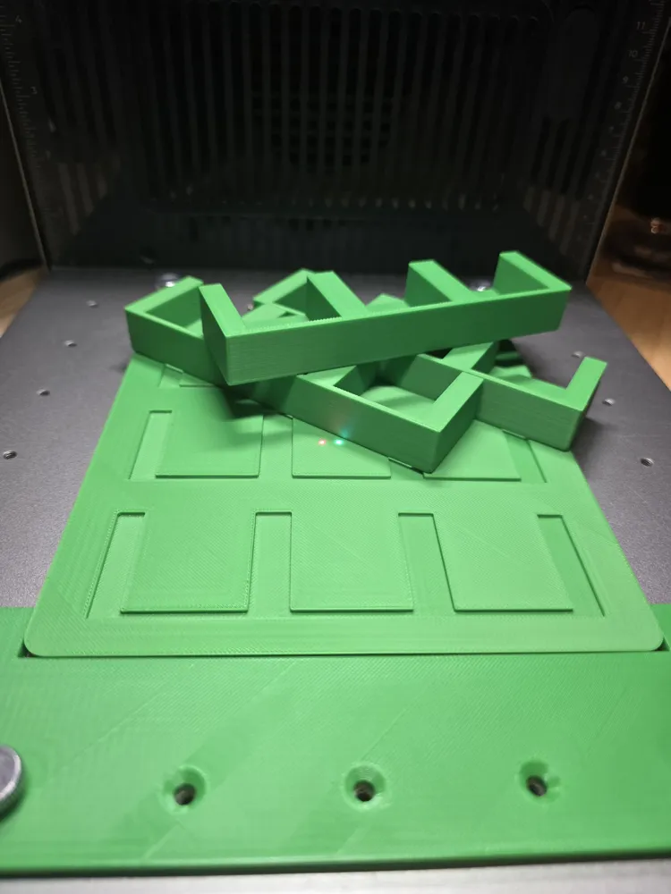 Hat Clip Jig for Xtool F2 Ultra - Free 3D Print Model - MakerWorld