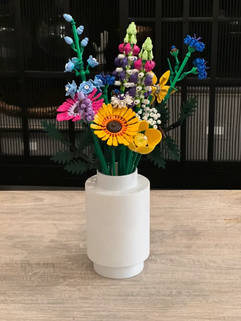 Round Brick Flower Vase 1x1 Open Stud Remixed by onetgarret - MakerWorld