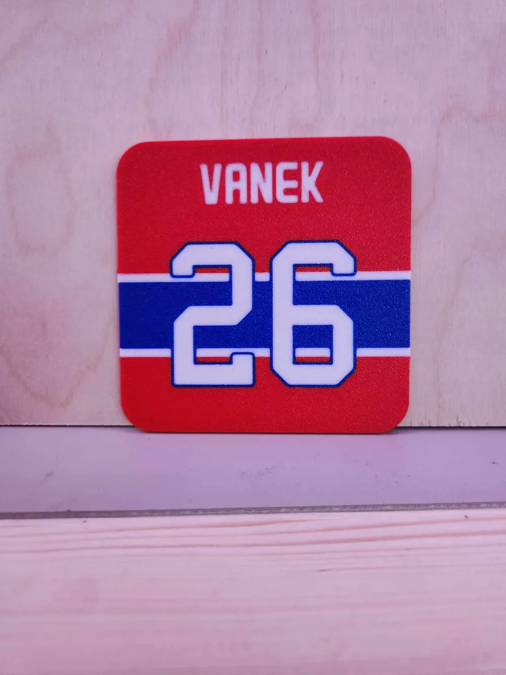 NHL Coaster - Thomas Vanek - Free 3D Print Model - MakerWorld