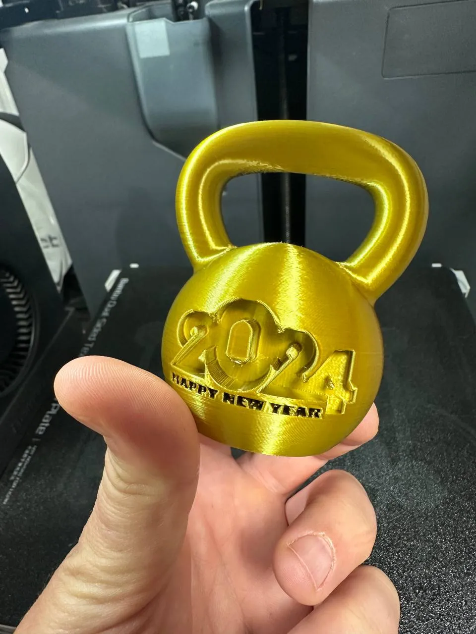 Wellcome 2024 Kettlebell by Raulito3d - MakerWorld