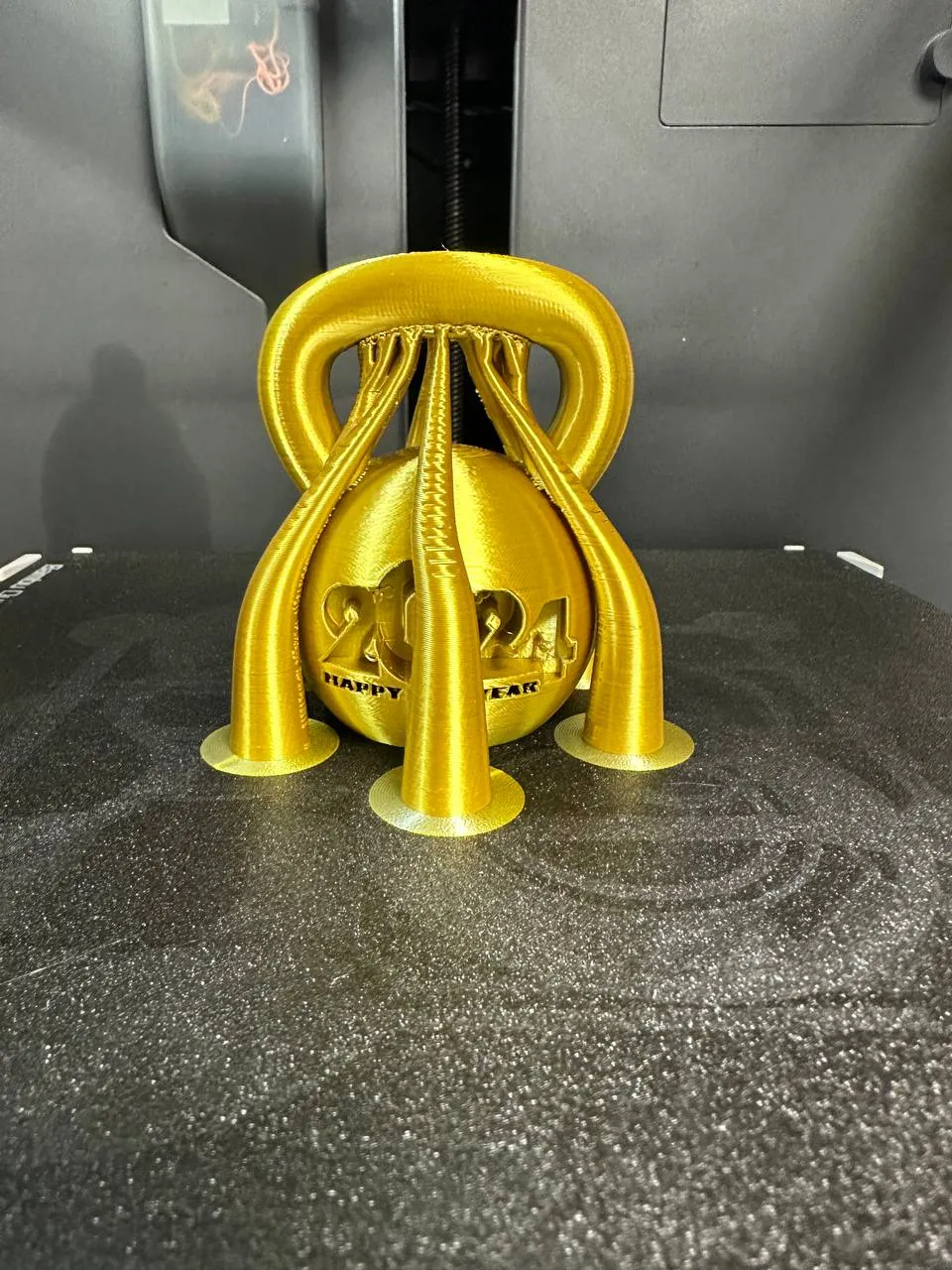 Wellcome 2024 Kettlebell by Raulito3d - MakerWorld