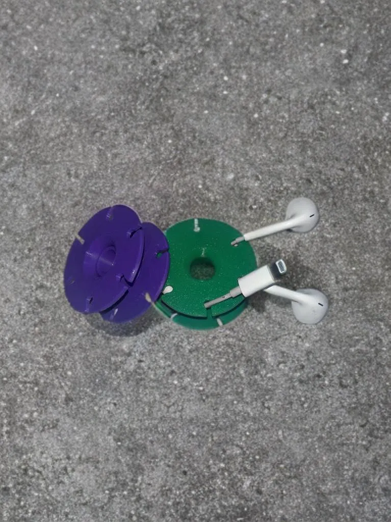 Ear Phone Holder. Twist and Wrap by dugy58 - MakerWorld