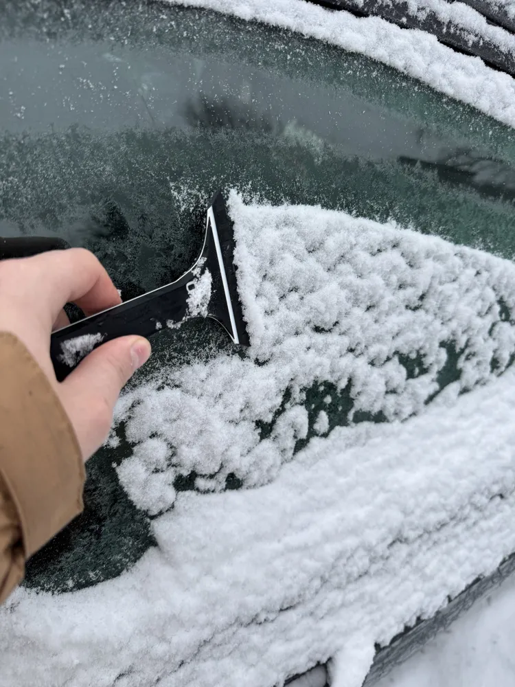 Car Ice Scraper – Windshield Ice Scraper for Cars - Free 3D Print Model ...