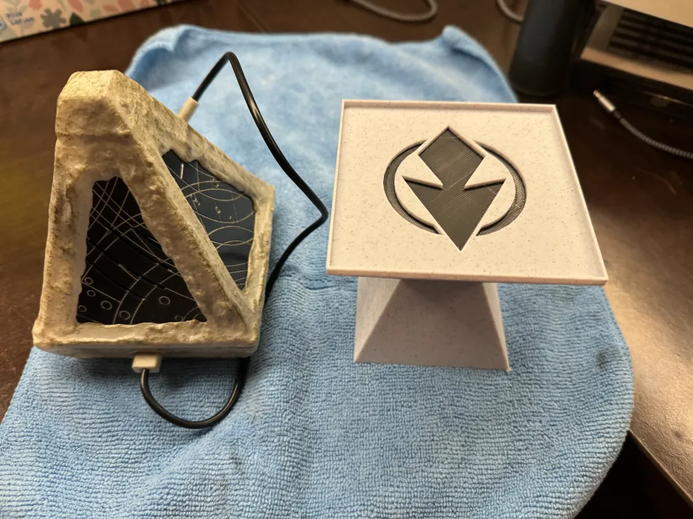 Sith Wayfinder Display Stand - Free 3D Print Model - MakerWorld
