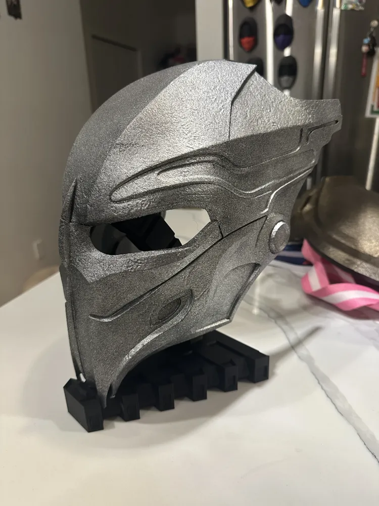 Stand for Predator masks / helmets - Free 3D Print Model - MakerWorld