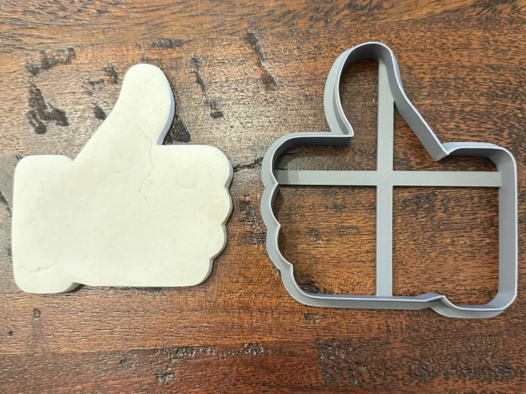 Thumbs Up Emoji Cookie Cutter by Levi Perryman MakerWorld: Download ...