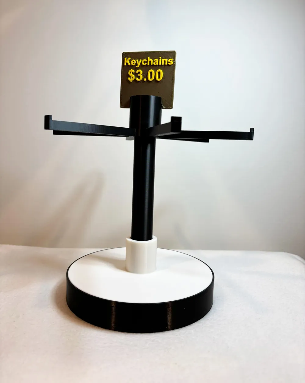 Spinning keychain display stand customizable V2! - Free 3D Print Model ...