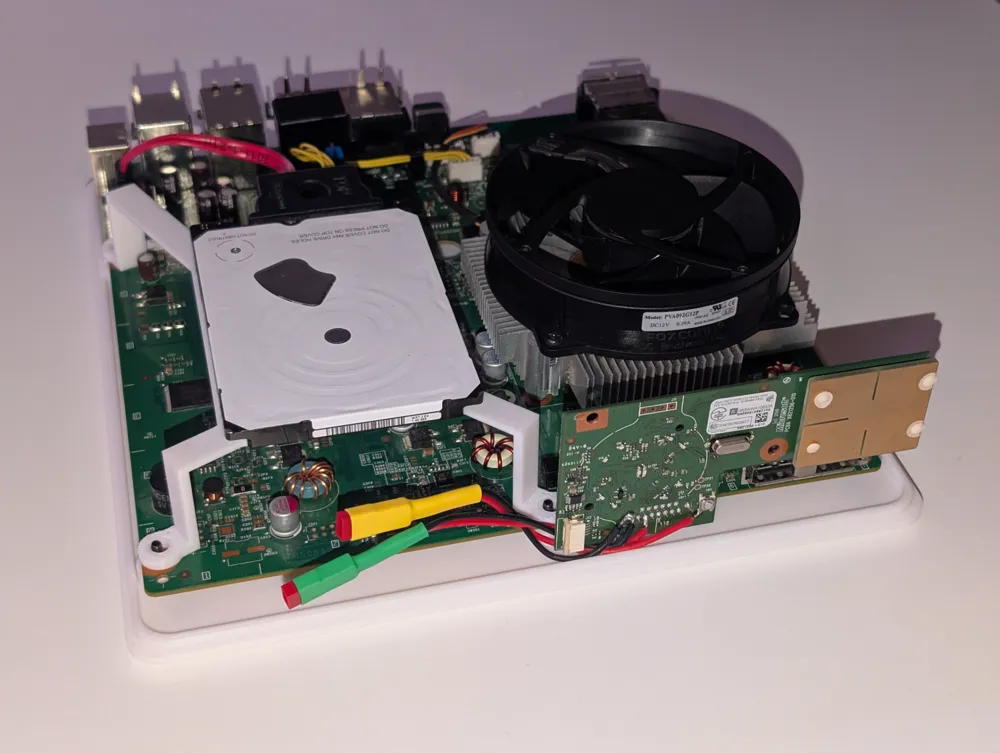 Xbox 360 Shell V1 - Free 3D Print Model - MakerWorld