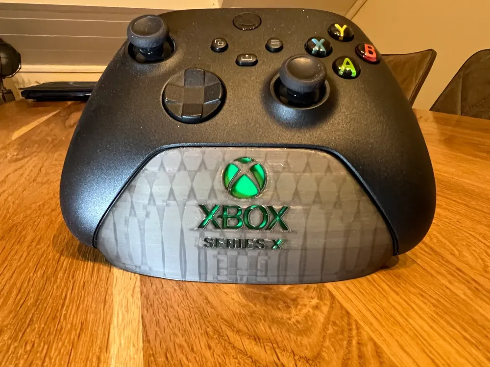 Smooth and clean Xbox Controller Stand Series X / Series S - Free 3D ...