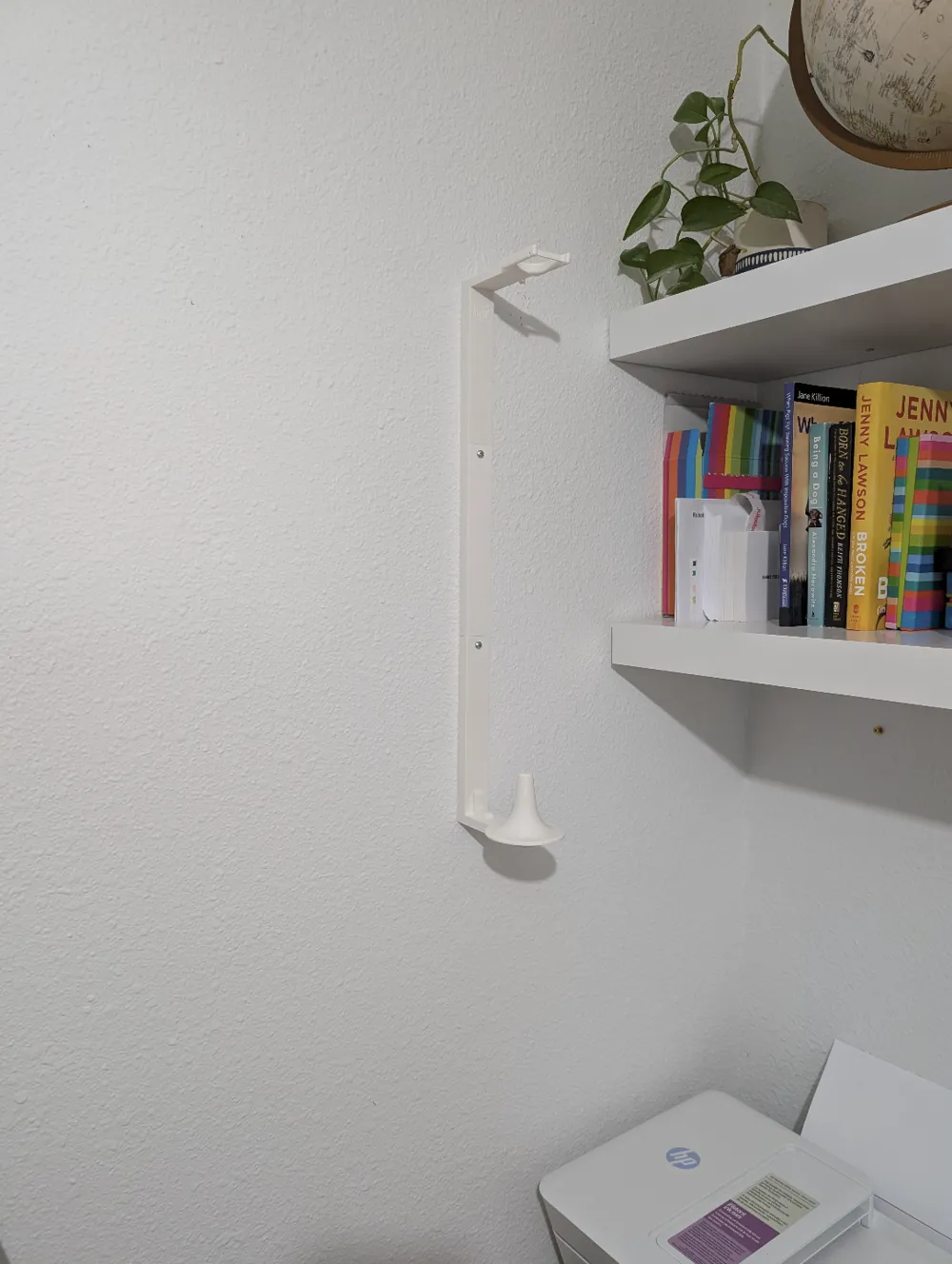 Wall Mounted Clarinet Holder by Synkt - MakerWorld