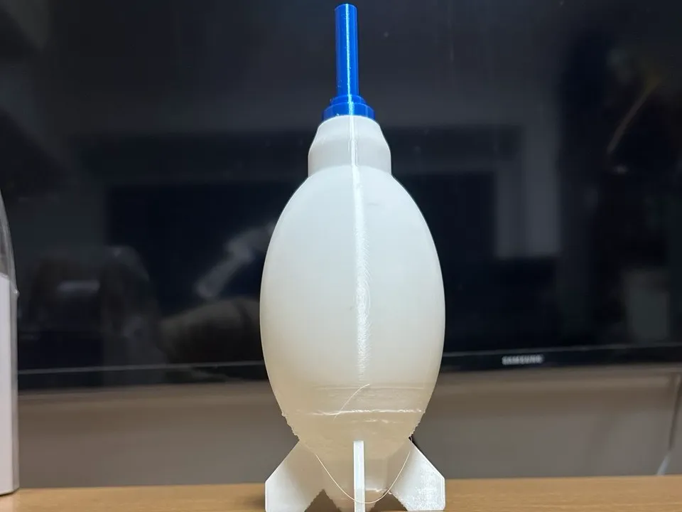 3D Printed Rocket Air Blower | TPU Squeeze Duster by HovavRoee - MakerWorld