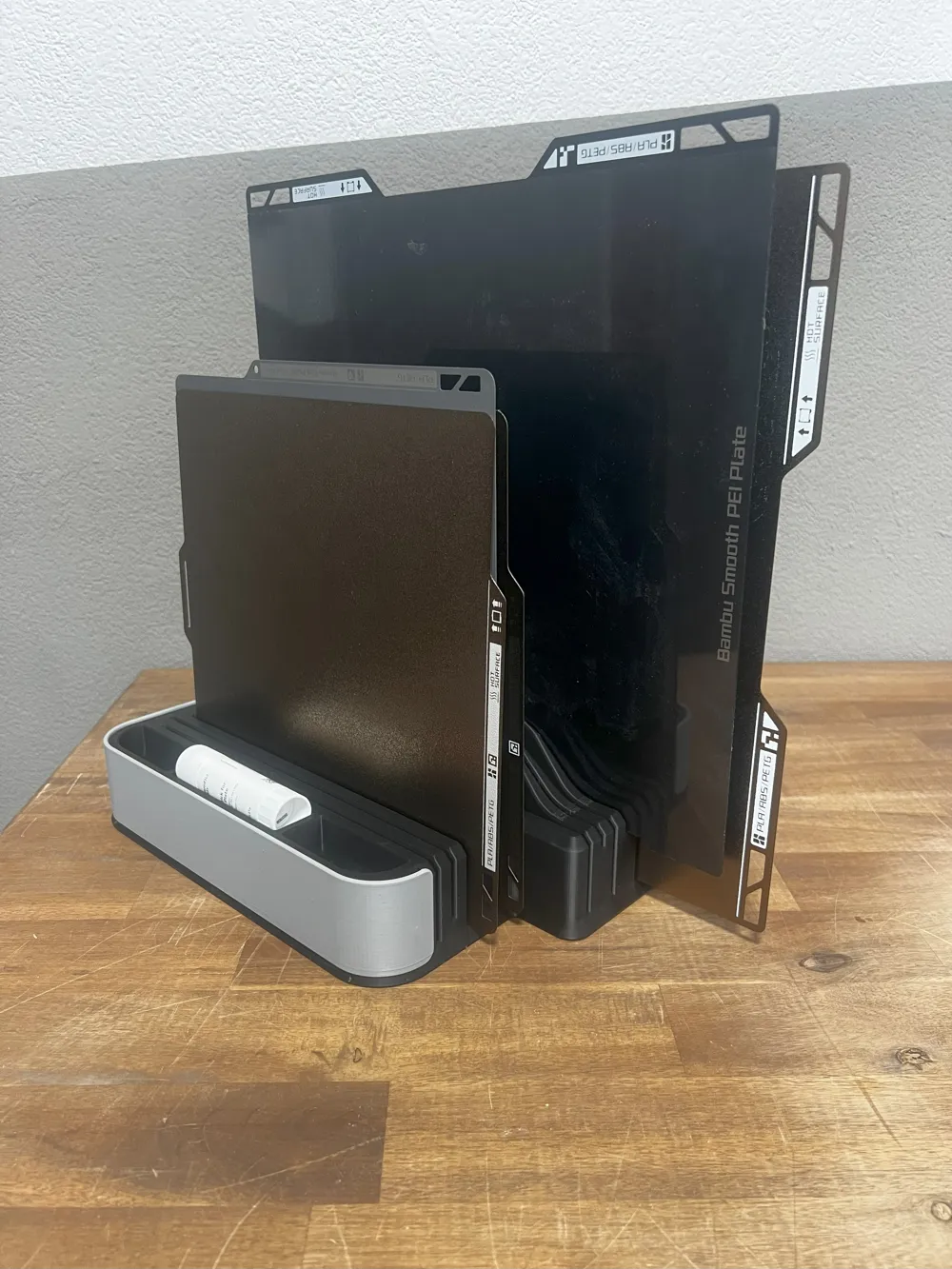 H2D/P1S/P1P/X1C Build Plate Holder Multicolor by DaflexinMakerWorld ...